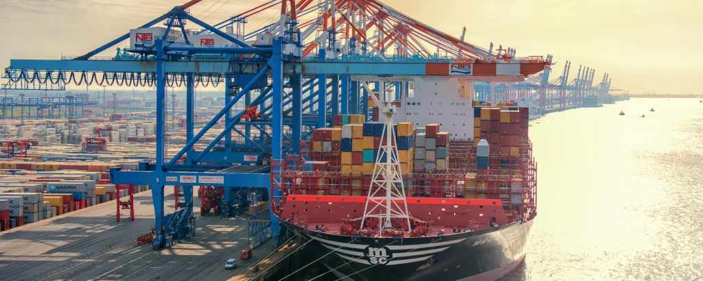 Unternehmen • North Sea Terminal Bremerhaven
